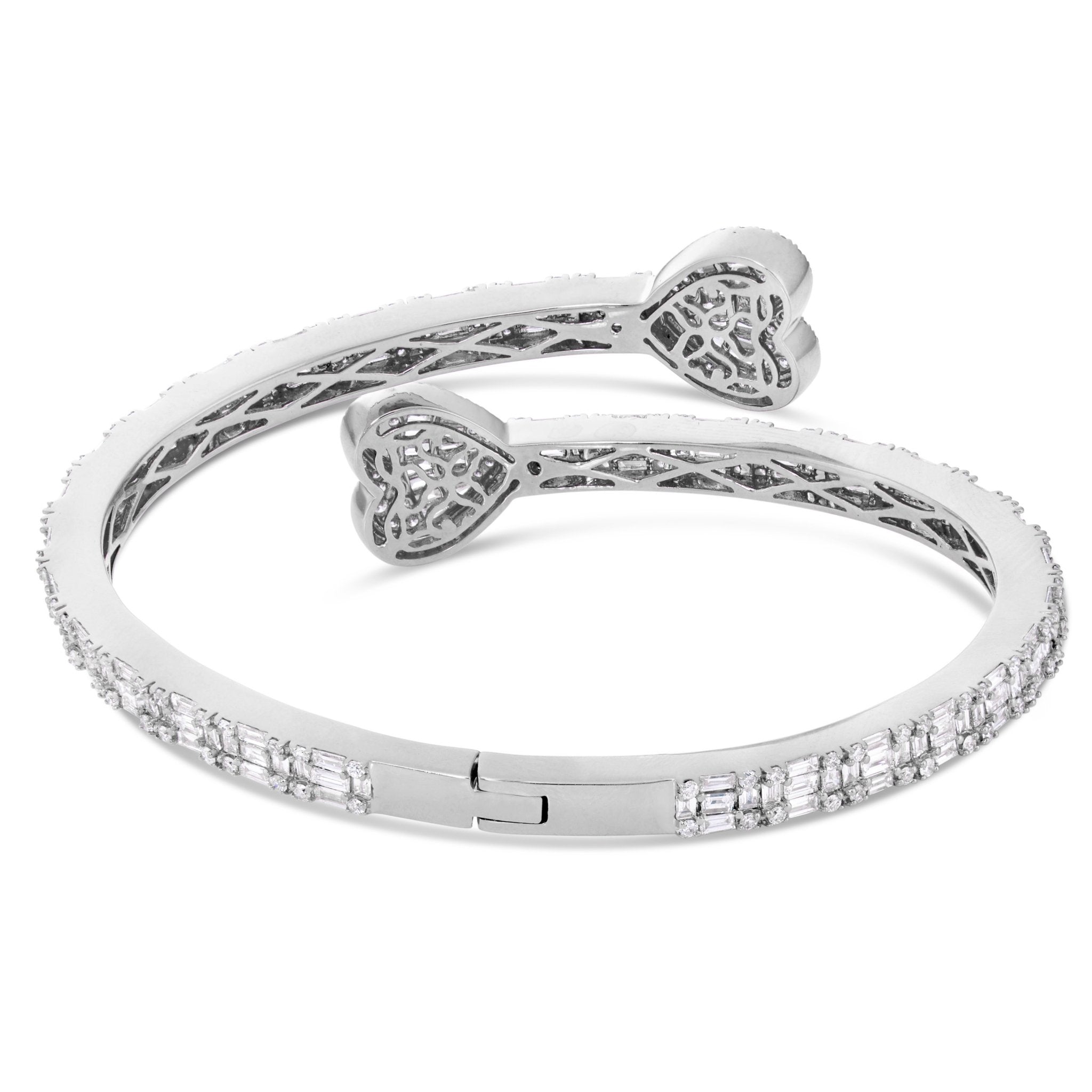 14K Gold 4.76ct Baguette Diamond Heart Eternity Bangle – SHYNE JEWELERS